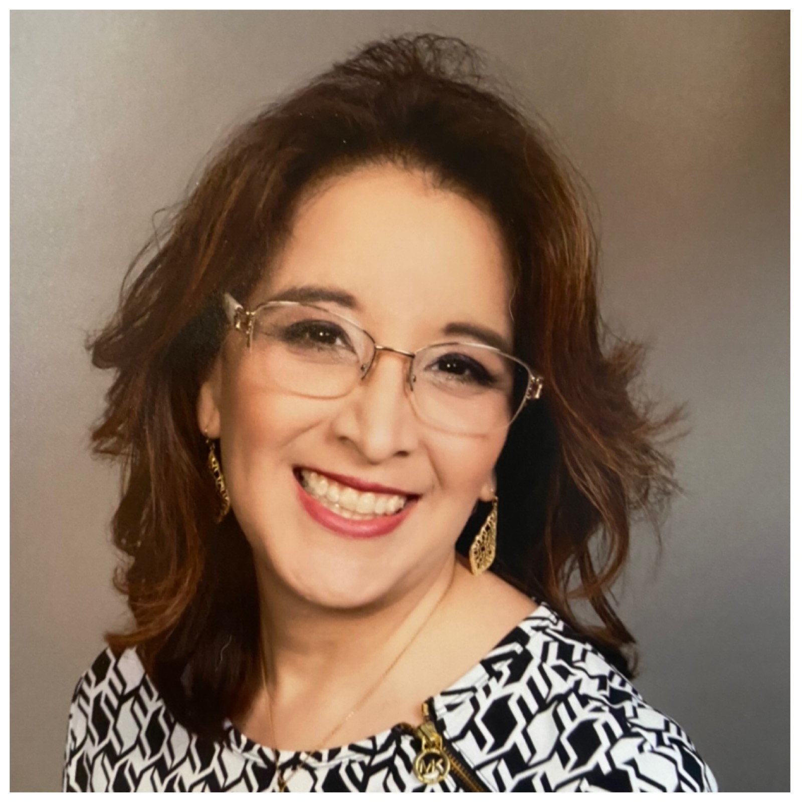 Elizabeth Jimenez | Gratia Plena